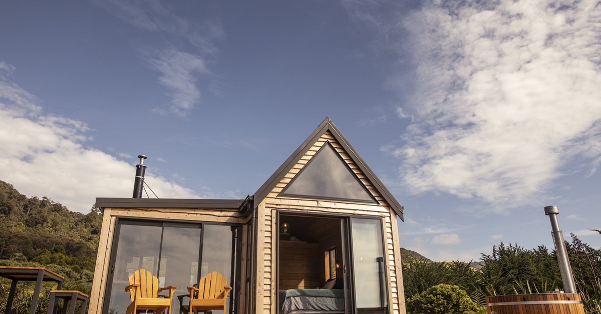 Canopy Camping Escapes | Fox Hut | West Coast NZ